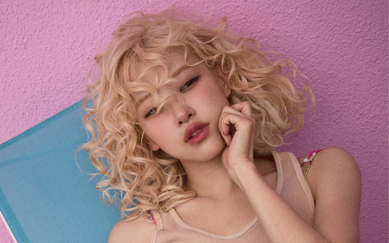 WME signs Rosé for worldwide representation | IQ Magazine